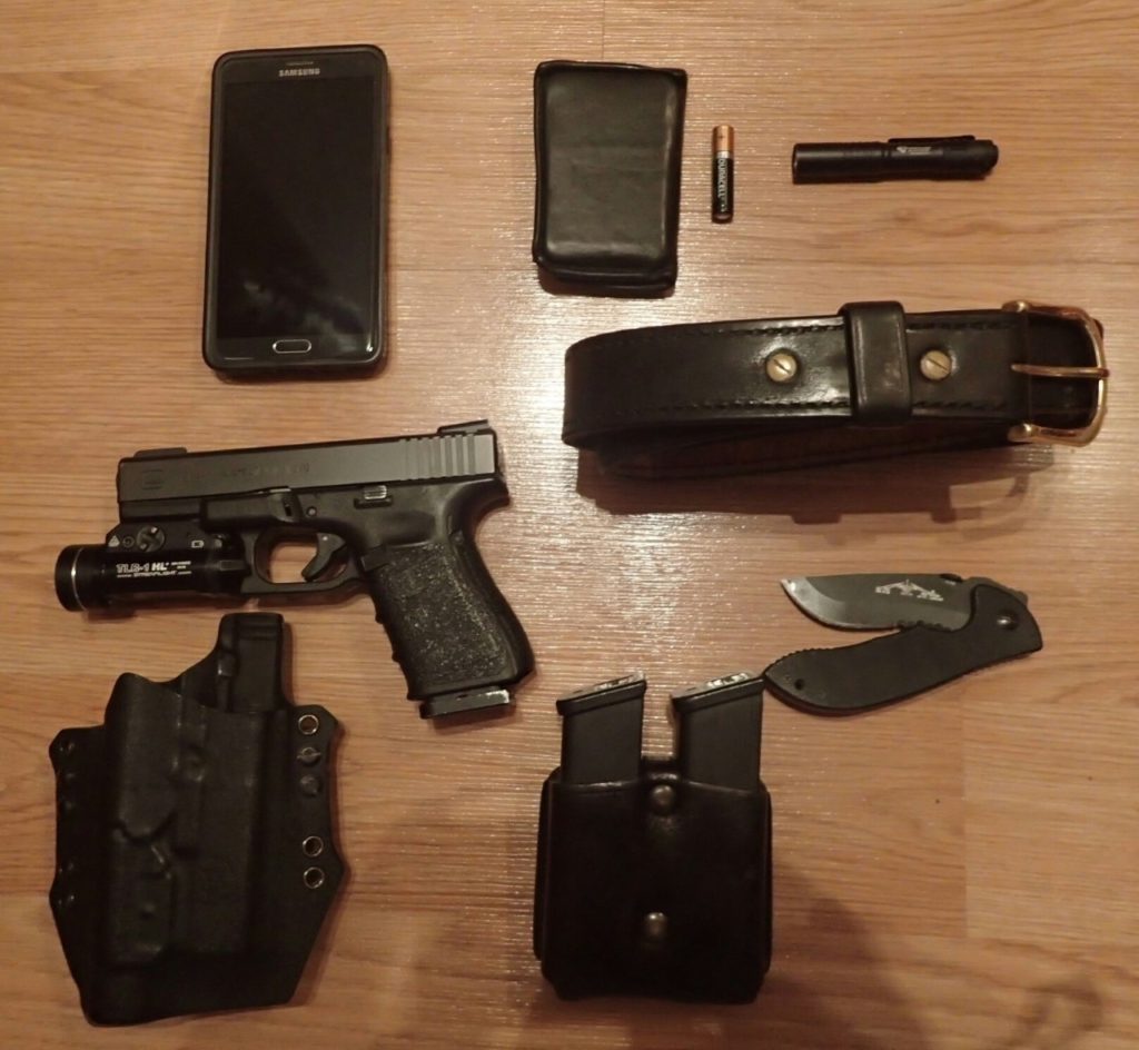 One Police Officer's Every Day Carry (EDC) • Spotter Up