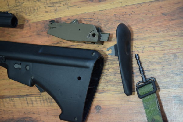 Warriors Rifle: The Venerable And Modular Steyr AUG • Spotter Up