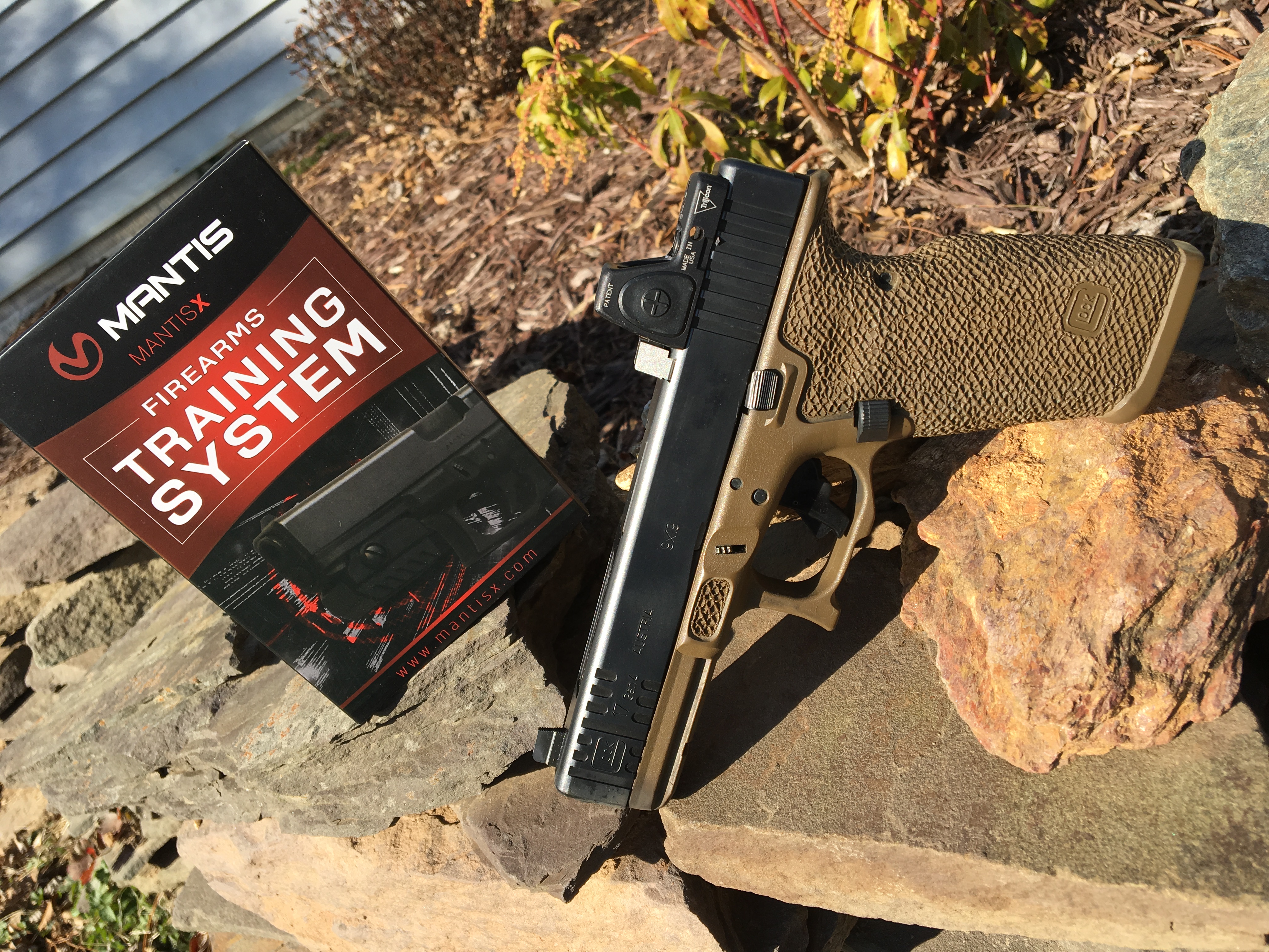 Custom Glock with MantisX • Spotter Up