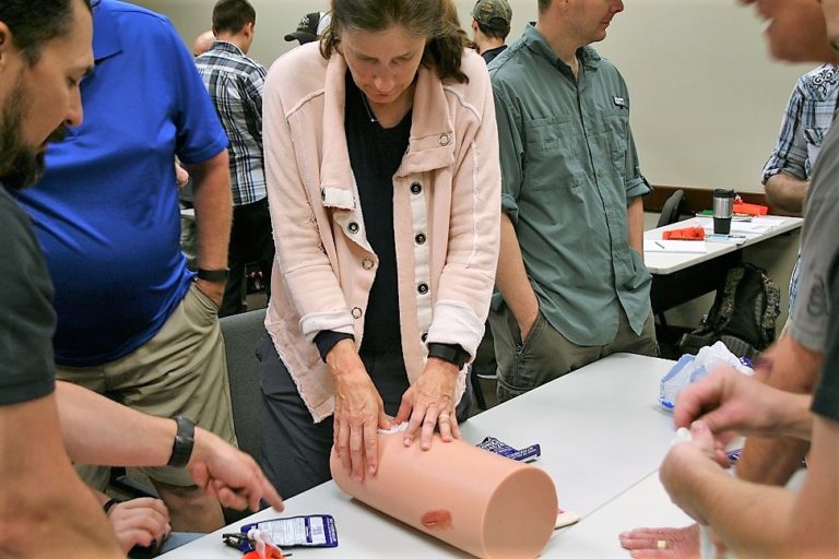 Putting Together a Trauma Kit • Spotter Up