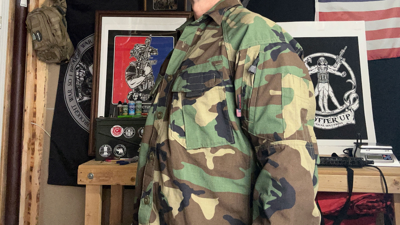 Kitanica Overshirt in Woodland Camo • Spotter Up