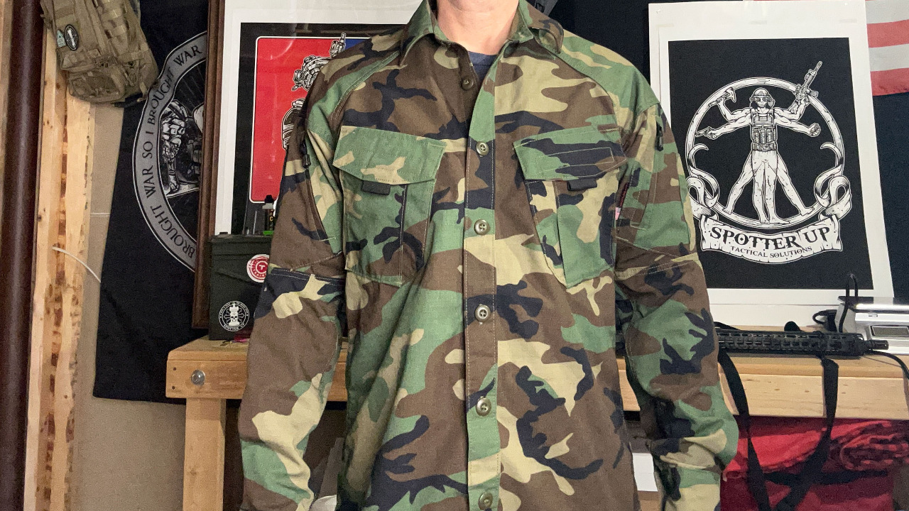 Kitanica Overshirt in Woodland Camo • Spotter Up