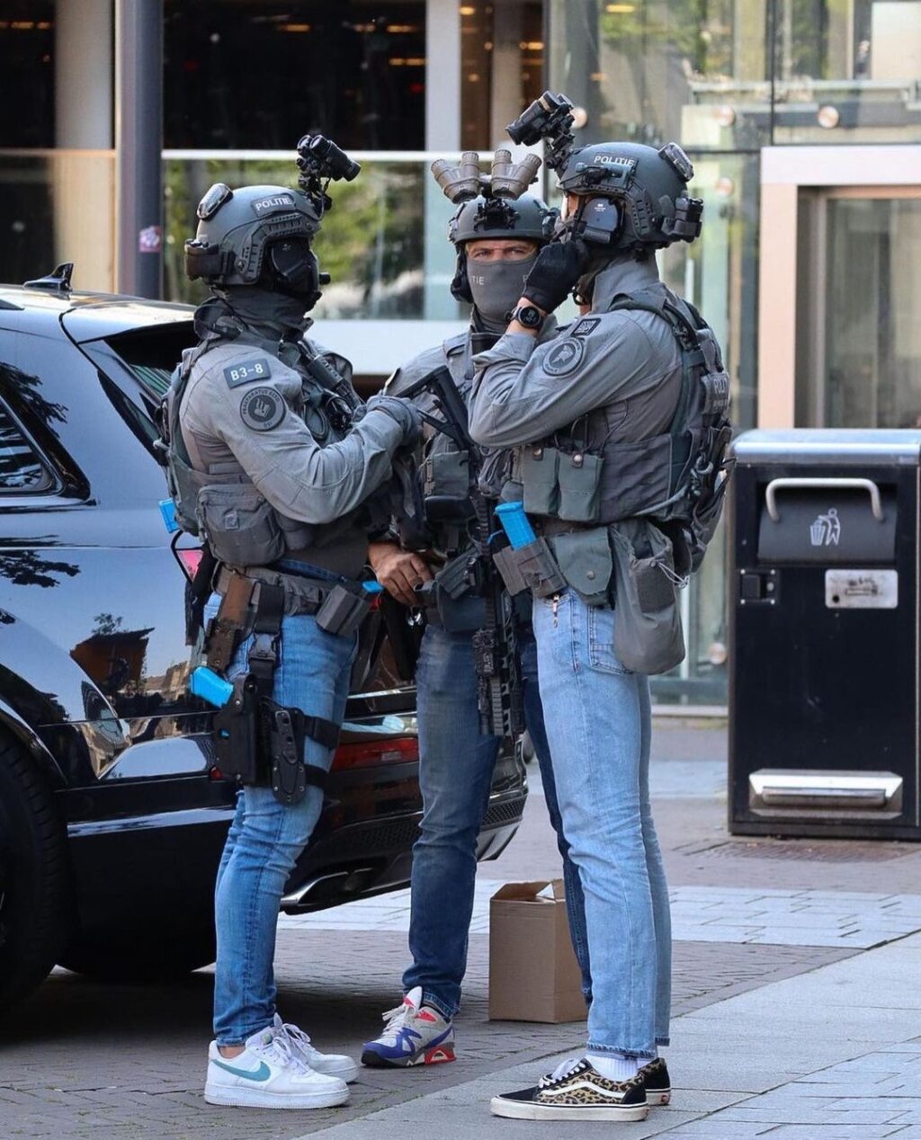 The History of Denim Blue Jeans: From Workwear to Fashion Icon and how ...