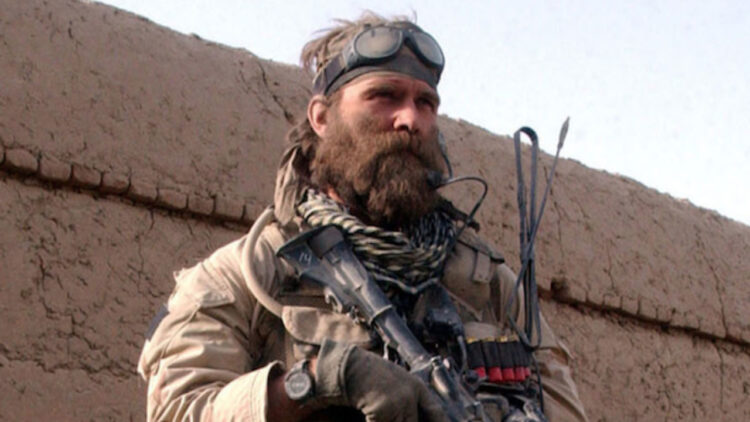 How to Identify a Well-Made Shemagh • Spotter Up