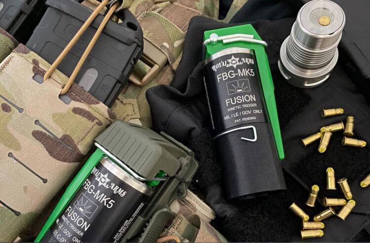 Royal Arms SF-DI and SF-DF Civilian Legal Flash Bangs • Spotter Up
