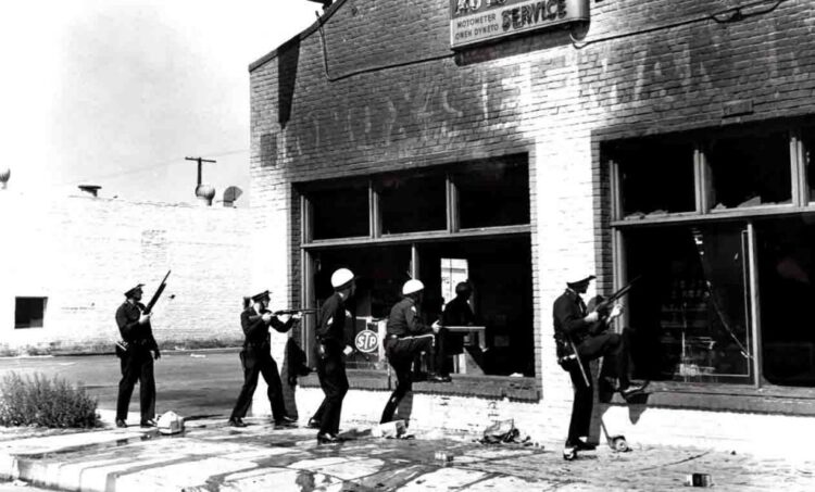 The History of the LAPD SWAT team • Spotter Up