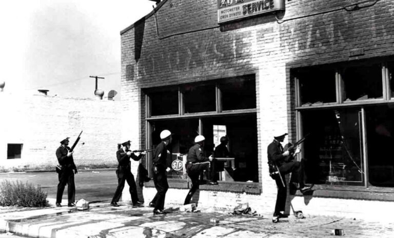 The History of the LAPD SWAT team • Spotter Up