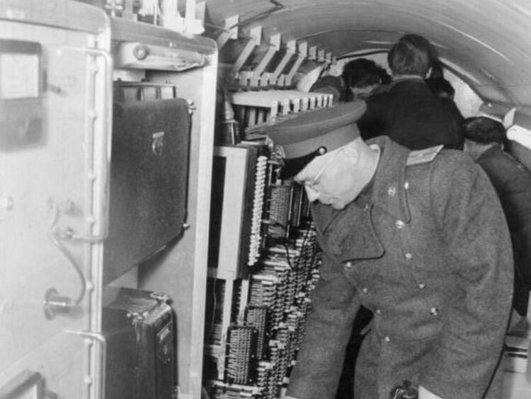 Operation Gold: The Berlin Tunnel • Spotter Up