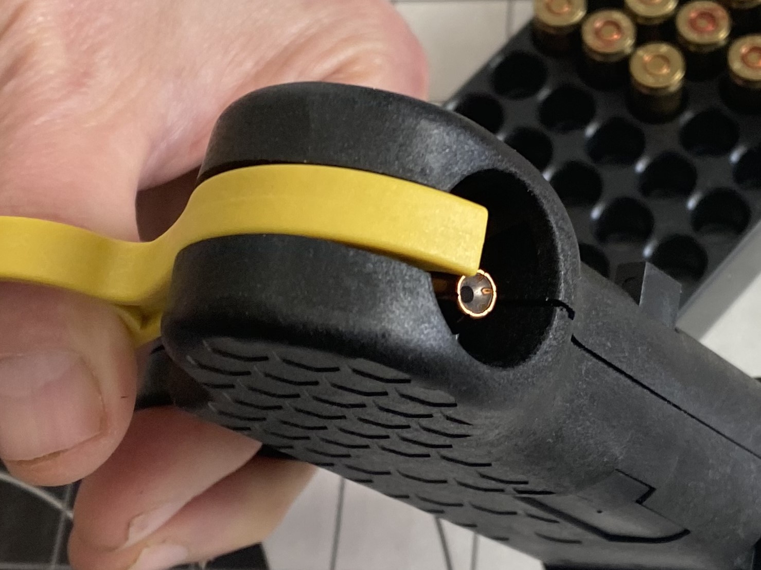 The SPEED BEEZ Lever Loader: Redefining Magazine Loading • Spotter Up