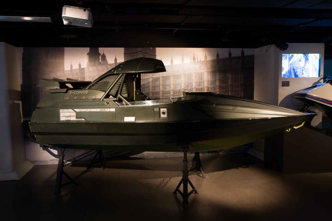 The SIS Building: An Icon of British Intelligence • Spotter Up